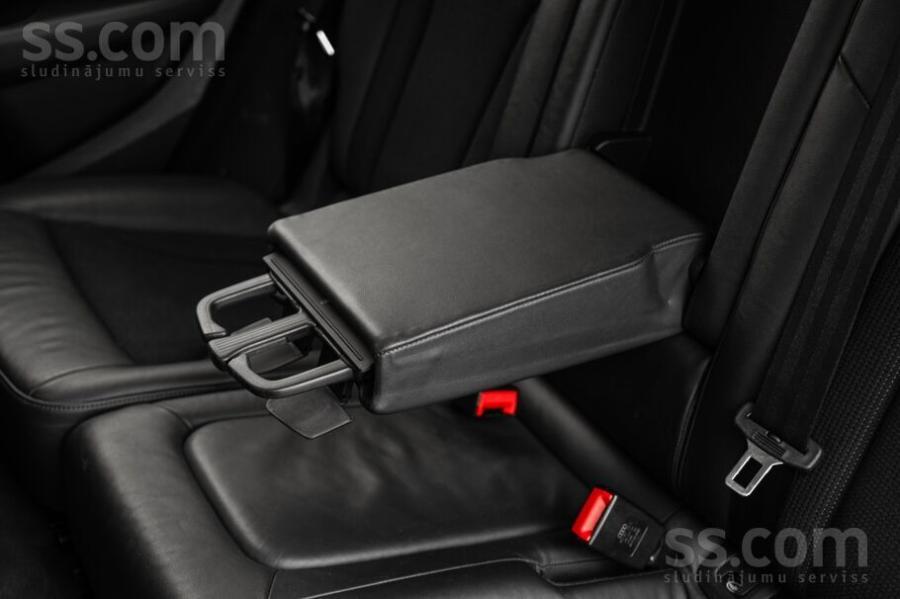 Blue Audi Q5 2009 in Riga, with an engine capacity of 3.00 L and mileage of 0 thousand km for 7990 €, photo 14 on AUTOMOTO.COM.LV