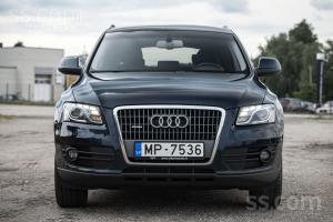 Zils Audi Q5 2009 Tukums, ar dzinēja tilpumu 2.00 L un nobraukumu 0 tūkst. km par 6999 €, foto 4 vietnē AUTOMOTO.COM.LV