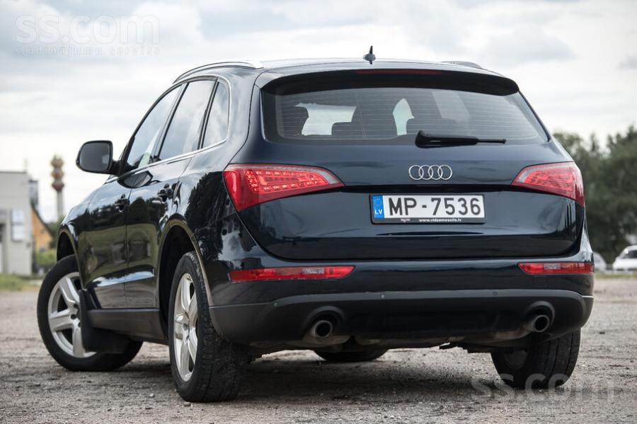 Zils Audi Q5 2009 Tukums, ar dzinēja tilpumu 2.00 L un nobraukumu 0 tūkst. km par 6999 €, foto 7 vietnē AUTOMOTO.COM.LV