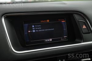 Zils Audi Q5 2009 Tukums, ar dzinēja tilpumu 2.00 L un nobraukumu 0 tūkst. km par 6999 €, foto 12 vietnē AUTOMOTO.COM.LV