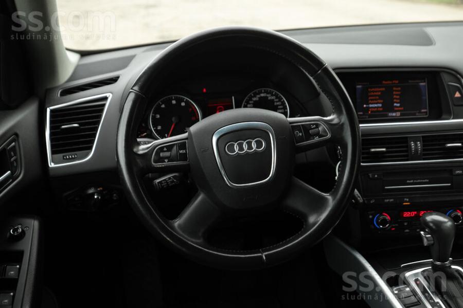 Zils Audi Q5 2009 Tukums, ar dzinēja tilpumu 2.00 L un nobraukumu 0 tūkst. km par 6999 €, foto 25 vietnē AUTOMOTO.COM.LV