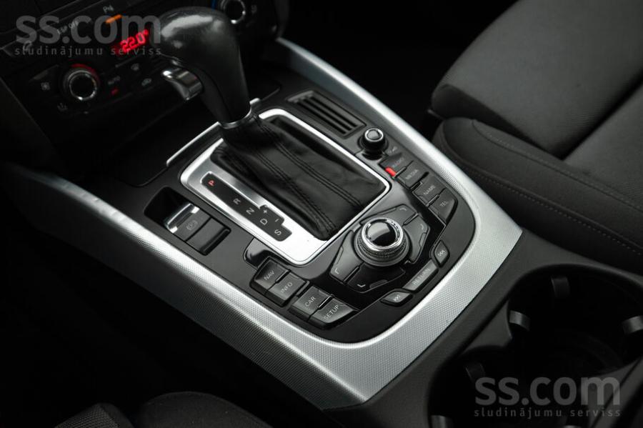 Zils Audi Q5 2009 Tukums, ar dzinēja tilpumu 2.00 L un nobraukumu 0 tūkst. km par 6999 €, foto 26 vietnē AUTOMOTO.COM.LV