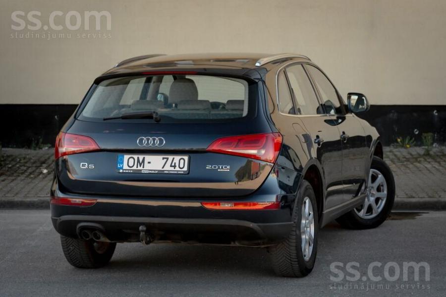 Blue Audi Q5 2009 in Talsi, with an engine capacity of 2.00 L and mileage of 0 thousand km for 8950 €, photo 8 on AUTOMOTO.COM.LV
