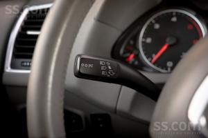 Blue Audi Q5 2009 in Talsi, with an engine capacity of 2.00 L and mileage of 0 thousand km for 8950 €, photo 16 on AUTOMOTO.COM.LV