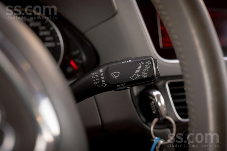 Blue Audi Q5 2009 in Talsi, with an engine capacity of 2.00 L and mileage of 0 thousand km for 8950 €, photo 18 on AUTOMOTO.COM.LV