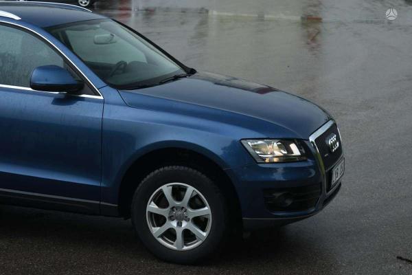 Zils Audi Q5 2009 Viļņa, ar dzinēja tilpumu 1.98 L un nobraukumu 187 tūkst. km par 8000 €, foto 6 vietnē AUTOMOTO.COM.LV