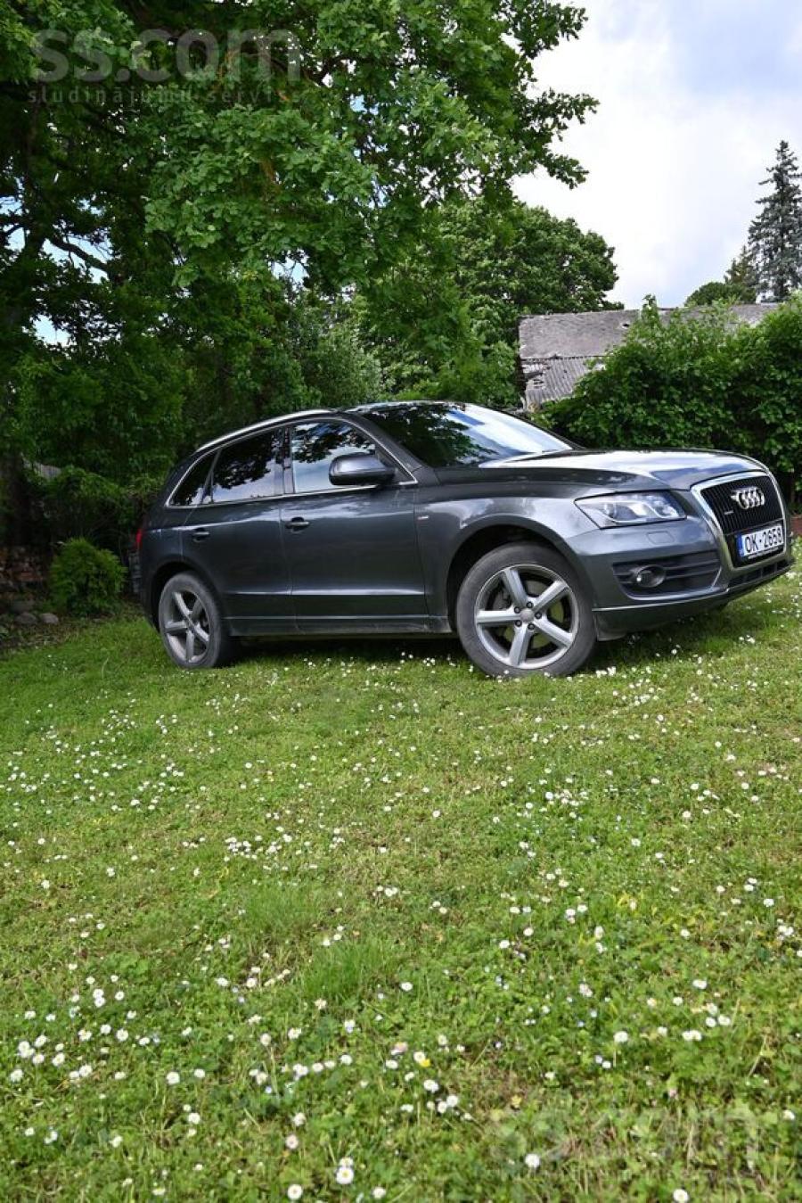 Zils Audi Q5 2009 Cēsis, ar dzinēja tilpumu 3.00 L un nobraukumu 335 tūkst. km par 7200 €, foto 3 vietnē AUTOMOTO.COM.LV