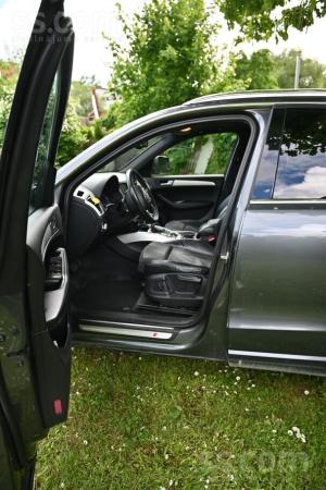 Zils Audi Q5 2009 Cēsis, ar dzinēja tilpumu 3.00 L un nobraukumu 335 tūkst. km par 7200 €, foto 6 vietnē AUTOMOTO.COM.LV