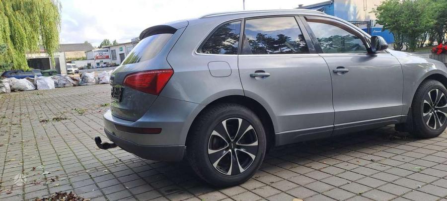 Zils Audi Q5 2009 Klaipėda, ar dzinēja tilpumu 1.97 L un nobraukumu 269 tūkst. km par 7200 €, foto 6 vietnē AUTOMOTO.COM.LV