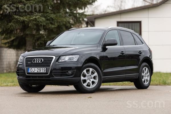 Zils Audi Q5 2010 Jelgava, ar dzinēja tilpumu 2.00 L un nobraukumu 265 tūkst. km par 9500 €, foto 3 vietnē AUTOMOTO.COM.LV