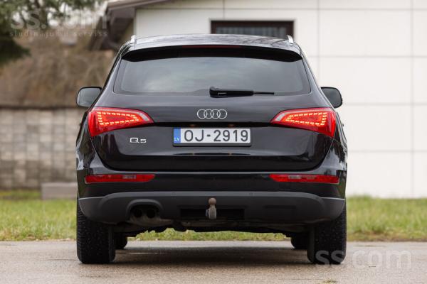 Zils Audi Q5 2010 Jelgava, ar dzinēja tilpumu 2.00 L un nobraukumu 265 tūkst. km par 9500 €, foto 6 vietnē AUTOMOTO.COM.LV