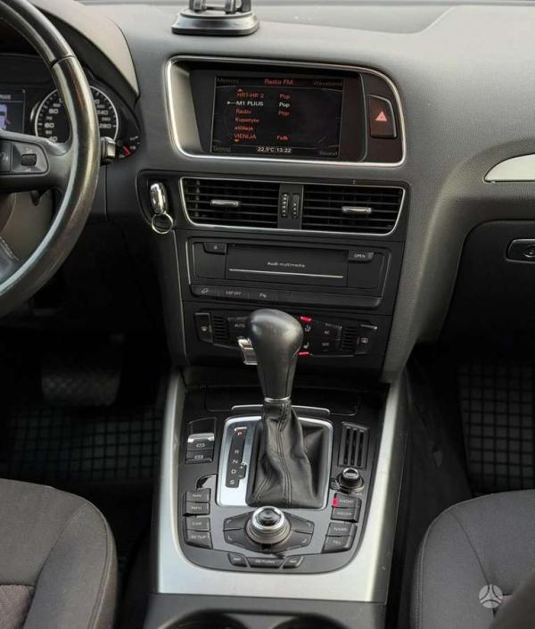 Zils Audi Q5 2010 Klaipėda, ar dzinēja tilpumu 2.97 L un nobraukumu 297 tūkst. km par 8400 €, foto 7 vietnē AUTOMOTO.COM.LV
