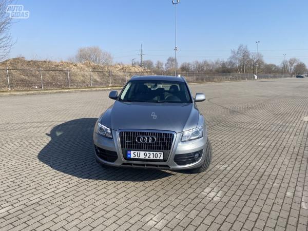 Zils Audi Q5 2010 Marijampole, ar dzinēja tilpumu 2.00 L un nobraukumu 178 tūkst. km par 6800 €, foto 4 vietnē AUTOMOTO.COM.LV