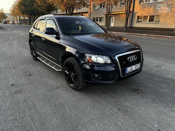 Zils Audi Q5 2010 Šauļi, ar dzinēja tilpumu 3.20 L un nobraukumu 275 tūkst. km par 4400 €, foto 1 vietnē AUTOMOTO.COM.LV