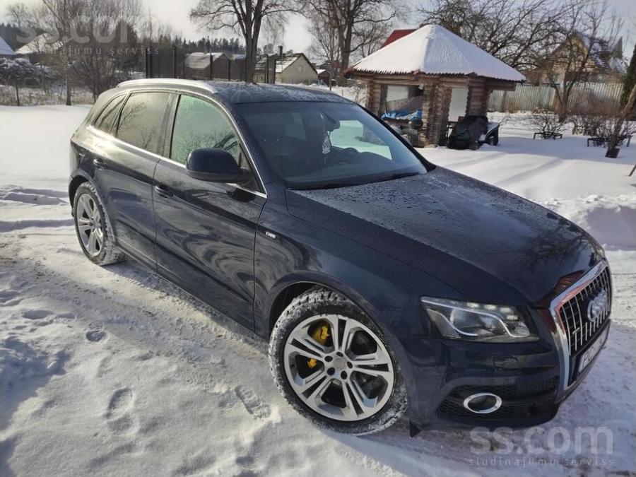 Blue Audi Q5 2010 in Valmiera, with an engine capacity of 3.00 L and mileage of 346 thousand km for 10500 €, photo 1 on AUTOMOTO.COM.LV