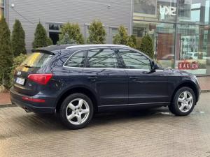 Blue Audi Q5 2010 in Riga, with an engine capacity of 2.00 L and mileage of 154 thousand km for 11650 €, photo 3 on AUTOMOTO.COM.LV