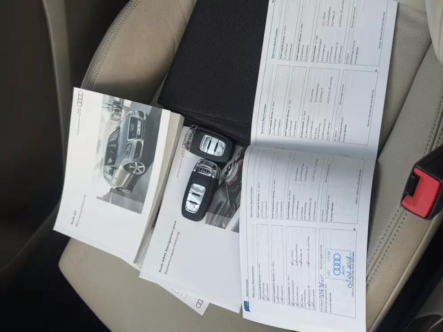 Blue Audi Q5 2010 in Riga, with an engine capacity of 2.00 L and mileage of 154 thousand km for 11650 €, photo 32 on AUTOMOTO.COM.LV