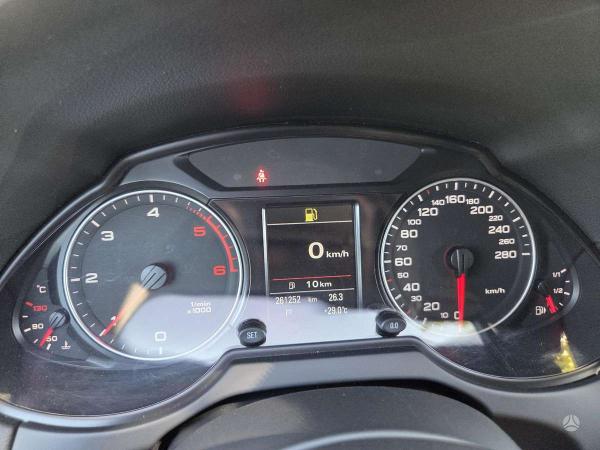 Zils Audi Q5 2010 Marijampole, ar dzinēja tilpumu 1.97 L un nobraukumu 261 tūkst. km par 5750 €, foto 9 vietnē AUTOMOTO.COM.LV