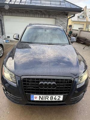 Zils Audi Q5 2010 Kauņa, ar dzinēja tilpumu 3.20 L un nobraukumu 281 tūkst. km par 6300 €, foto  vietnē AUTOMOTO.COM.LV
