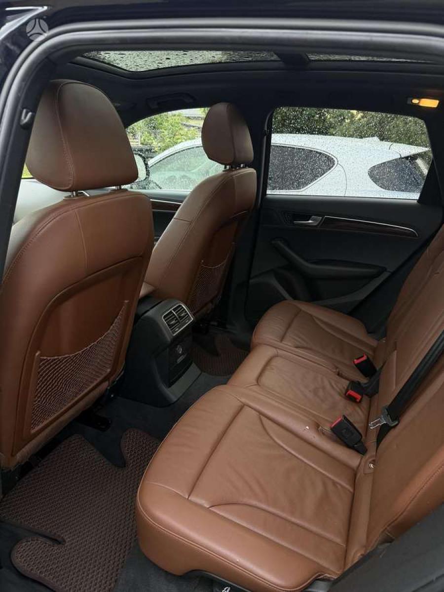 Blue Audi Q5 2010 in Kaunas, with an engine capacity of 3.20 L and mileage of 281 thousand km for 6300 €, photo 8 on AUTOMOTO.COM.LV