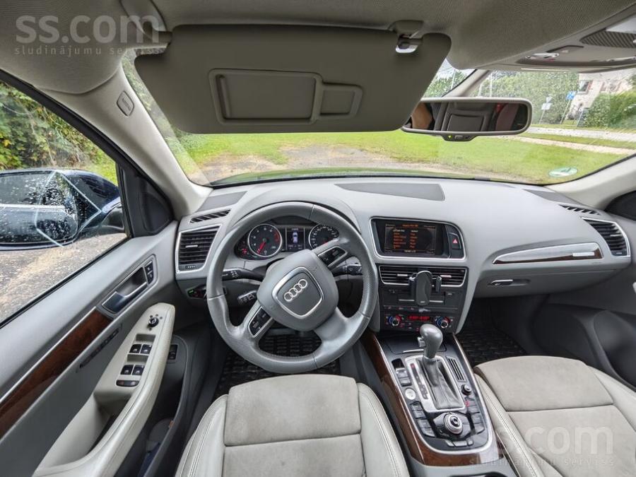 Zils Audi Q5 2010 Rīga, ar dzinēja tilpumu 2.00 L un nobraukumu 219 tūkst. km par 7400 €, foto 7 vietnē AUTOMOTO.COM.LV
