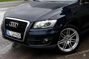 Blue Audi Q5 2011 in Kretinga, with an engine capacity of 2.97 L and mileage of 229 thousand km for 10850 €, photo 4 on AUTOMOTO.COM.LV
