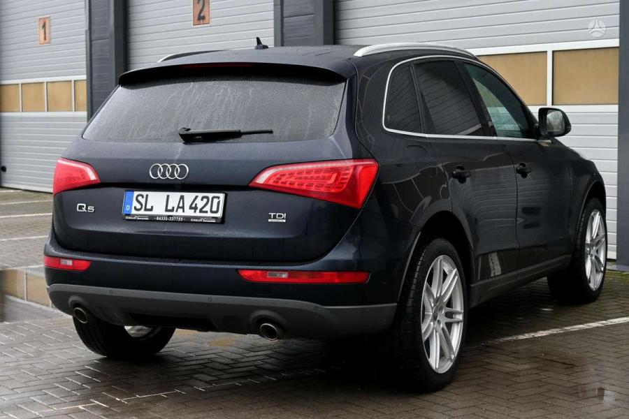 Blue Audi Q5 2011 in Kretinga, with an engine capacity of 2.97 L and mileage of 229 thousand km for 10850 €, photo 8 on AUTOMOTO.COM.LV