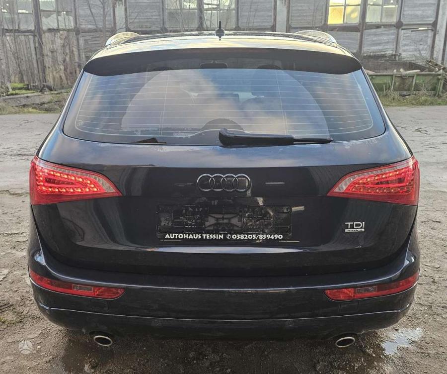 Blue Audi Q5 2012 in Kelme, with an engine capacity of 2.97 L and mileage of 254 thousand km for 7200 €, photo 6 on AUTOMOTO.COM.LV