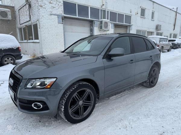 Blue Audi Q5 2012 in Siauliai, with an engine capacity of 3.20 L and mileage of 195 thousand km for 6400 €, photo 3 on AUTOMOTO.COM.LV
