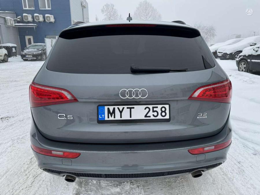 Zils Audi Q5 2012 Šauļi, ar dzinēja tilpumu 3.20 L un nobraukumu 195 tūkst. km par 6400 €, foto 6 vietnē AUTOMOTO.COM.LV