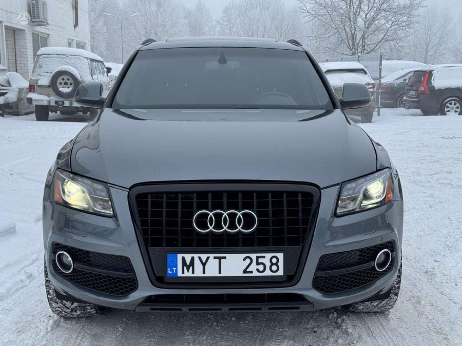 Zils Audi Q5 2012 Šauļi, ar dzinēja tilpumu 3.20 L un nobraukumu 195 tūkst. km par 6400 €, foto 9 vietnē AUTOMOTO.COM.LV