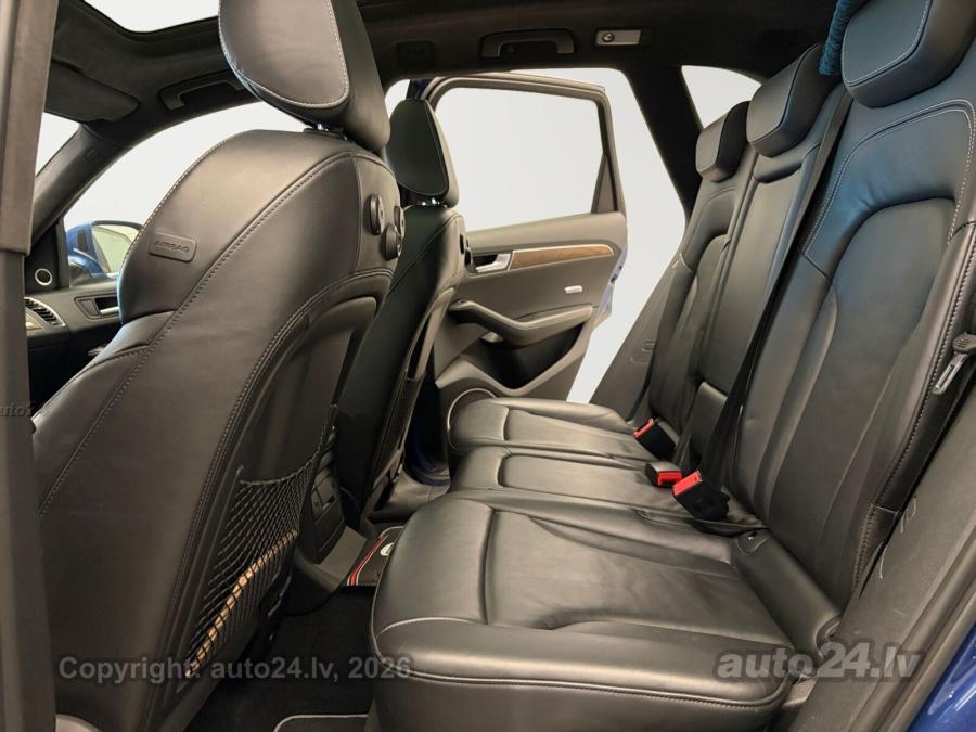 Zils Audi Q5 2012 Tallina, ar dzinēja tilpumu 3.00 L un nobraukumu 169 tūkst. km par 16900 €, foto 7 vietnē AUTOMOTO.COM.LV