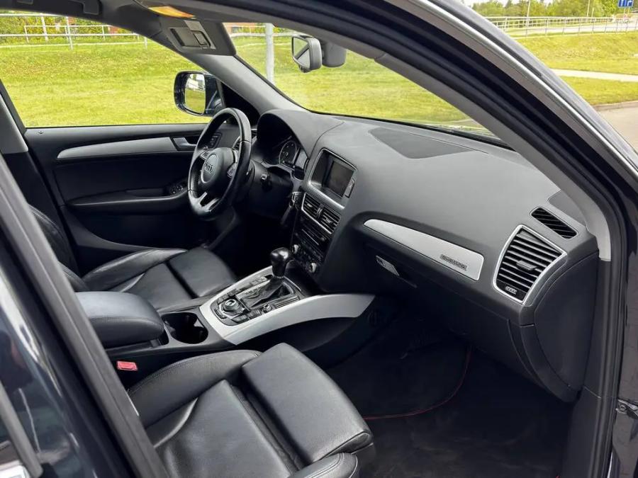Zils Audi Q5 2012 Rēzekne, ar dzinēja tilpumu 2.00 L un nobraukumu 224 tūkst. km par 13700 €, foto 13 vietnē AUTOMOTO.COM.LV