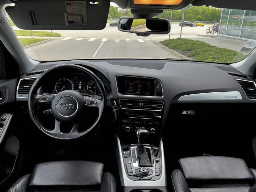 Zils Audi Q5 2012 Rēzekne, ar dzinēja tilpumu 2.00 L un nobraukumu 224 tūkst. km par 13700 €, foto 14 vietnē AUTOMOTO.COM.LV
