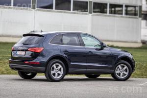 Blue Audi Q5 2013 in Tukums, with an engine capacity of 2.00 L and mileage of 185 thousand km for 13500 €, photo 12 on AUTOMOTO.COM.LV