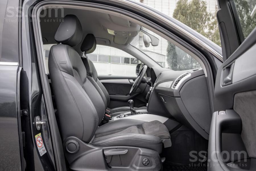 Blue Audi Q5 2013 in Tukums, with an engine capacity of 2.00 L and mileage of 185 thousand km for 13500 €, photo 19 on AUTOMOTO.COM.LV
