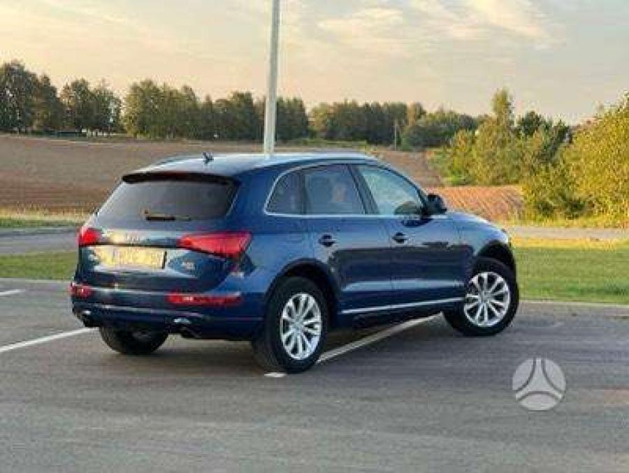 Zils Audi Q5 2013 Viļņa, ar dzinēja tilpumu 1.98 L un nobraukumu 303 tūkst. km par 8400 €, foto 3 vietnē AUTOMOTO.COM.LV