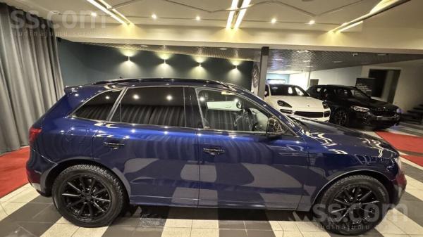 Blue Audi Q5 2013 in Riga, with an engine capacity of 3.00 L and mileage of 330 thousand km for 12990 €, photo 4 on AUTOMOTO.COM.LV
