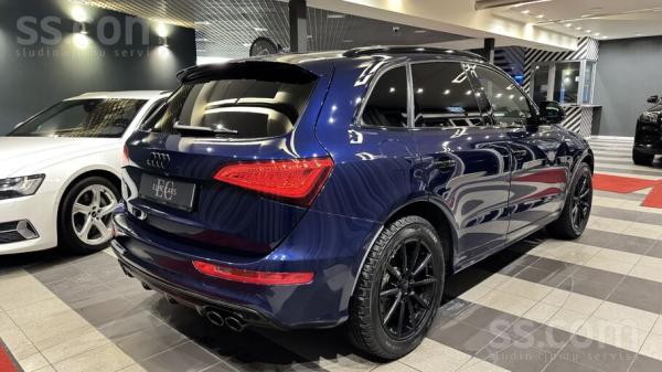 Blue Audi Q5 2013 in Riga, with an engine capacity of 3.00 L and mileage of 330 thousand km for 12990 €, photo 5 on AUTOMOTO.COM.LV