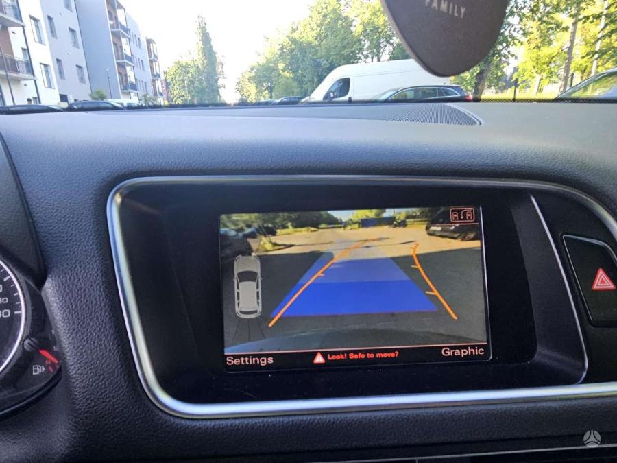 Blue Audi Q5 2013 in Kaunas, with an engine capacity of 0.00 L and mileage of 281 thousand km for 9499 €, photo 4 on AUTOMOTO.COM.LV
