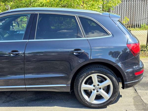 Blue Audi Q5 2013 in Siauliai, with an engine capacity of 1.98 L and mileage of 187 thousand km for 11200 €, photo 6 on AUTOMOTO.COM.LV