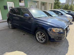 Blue Audi Q5 2013 in Vilnius, with an engine capacity of 3.20 L and mileage of 240 thousand km for 4350 €, photo  on AUTOMOTO.COM.LV