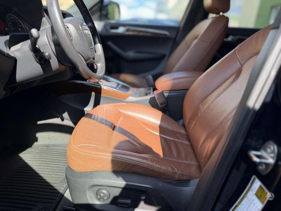 Blue Audi Q5 2013 in Vilnius, with an engine capacity of 3.20 L and mileage of 240 thousand km for 4350 €, photo 6 on AUTOMOTO.COM.LV