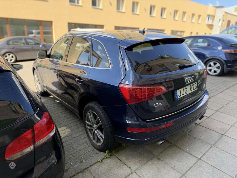 Blue Audi Q5 2013 in Vilnius, with an engine capacity of 3.20 L and mileage of 240 thousand km for 4350 €, photo 8 on AUTOMOTO.COM.LV
