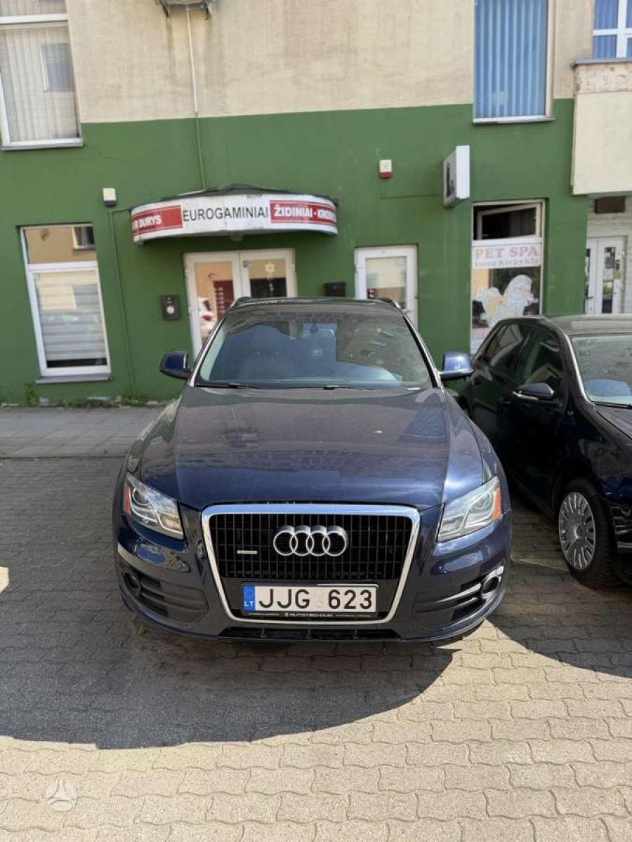 Blue Audi Q5 2013 in Vilnius, with an engine capacity of 3.20 L and mileage of 240 thousand km for 4350 €, photo 11 on AUTOMOTO.COM.LV