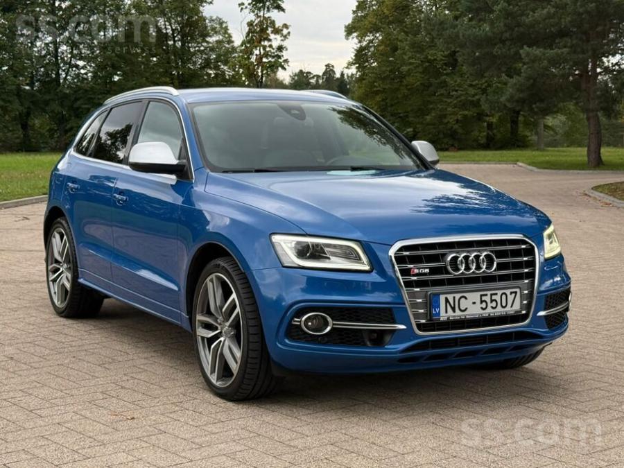 Blue Audi Q5 2013 in Riga, with an engine capacity of 3.00 L and mileage of 210 thousand km for 15990 €, photo 4 on AUTOMOTO.COM.LV
