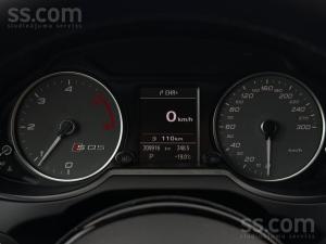 Blue Audi Q5 2013 in Riga, with an engine capacity of 3.00 L and mileage of 210 thousand km for 15990 €, photo 19 on AUTOMOTO.COM.LV