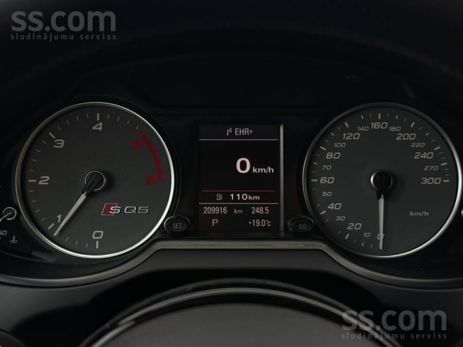 Blue Audi Q5 2013 in Riga, with an engine capacity of 3.00 L and mileage of 210 thousand km for 15990 €, photo 19 on AUTOMOTO.COM.LV