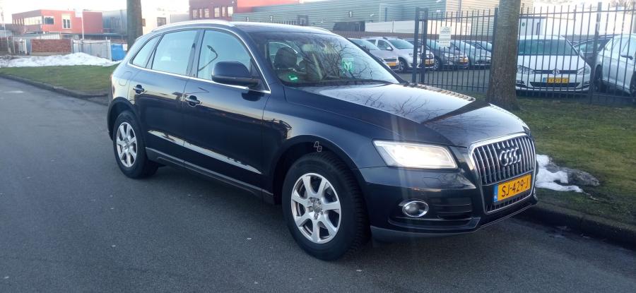 Blue Audi Q5 2014 in Kaunas, with an engine capacity of 2.00 L and mileage of 253 thousand km for 12300 €, photo 3 on AUTOMOTO.COM.LV