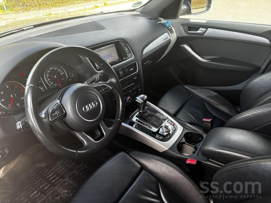 Blue Audi Q5 2014 in Ventspils, with an engine capacity of 3.00 L and mileage of 260 thousand km for 14200 €, photo 11 on AUTOMOTO.COM.LV